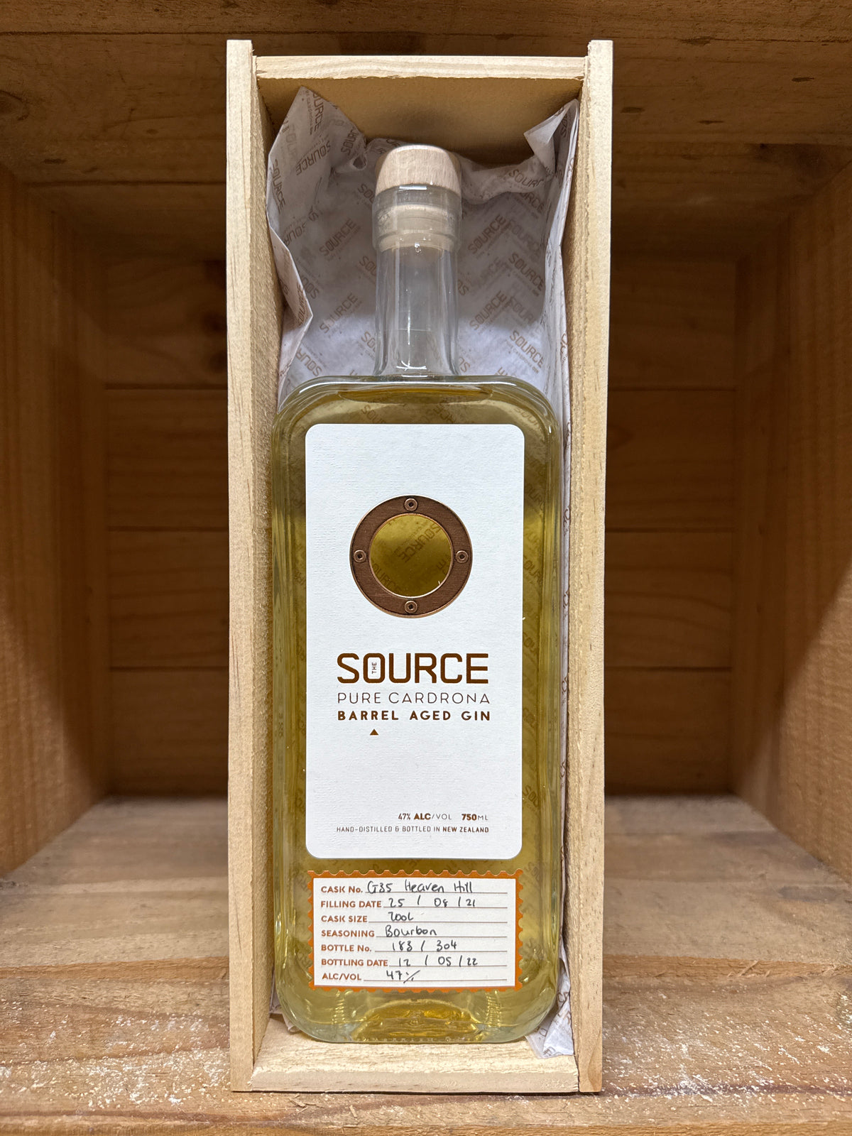 Cardrona The Source Heaven Hill (G35) Bourbon Barrel Aged Gin 700ml ...